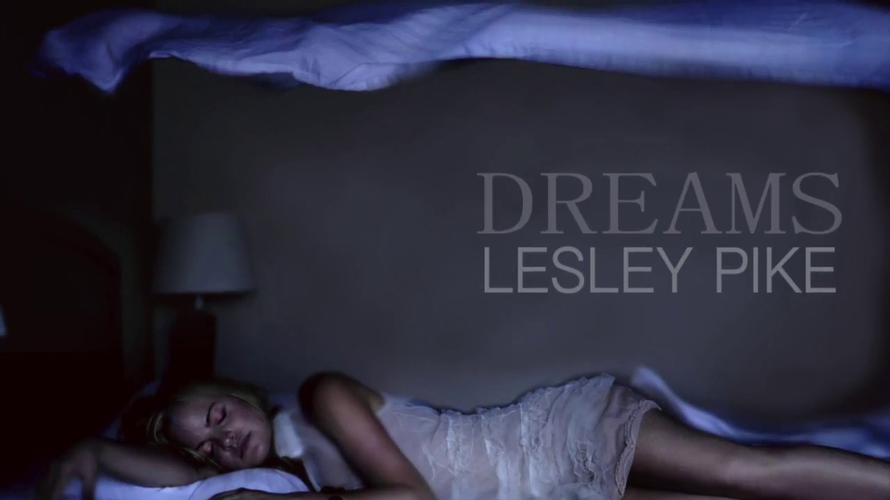 Lesley Pike - DREAMS (Live) - Fleetwood Mac Cover - YouTube