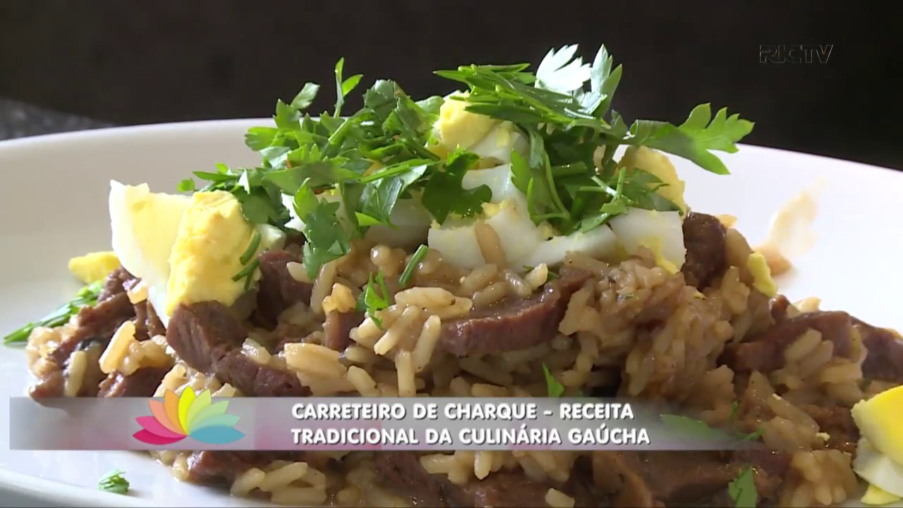 Aprenda a preparar um carreteiro de charque, uma receita tradicional da ...