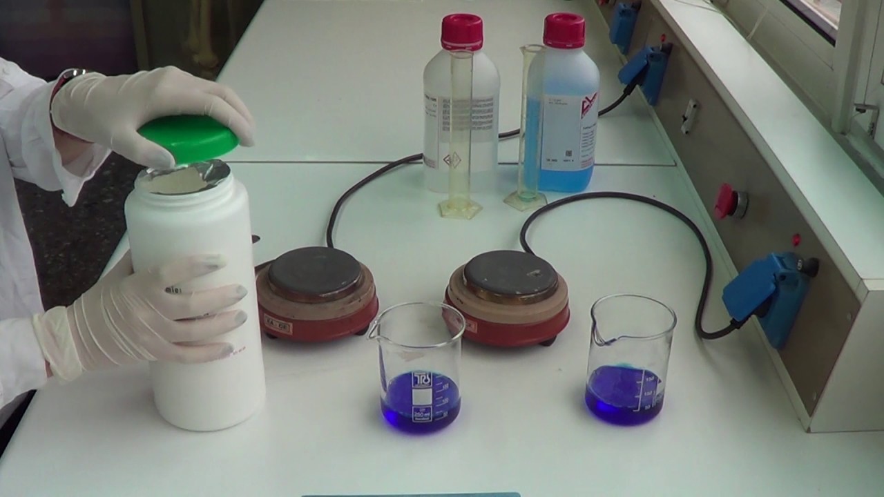 FEHLING REACTION WITH REDUCTIVE SUGARS - YouTube
