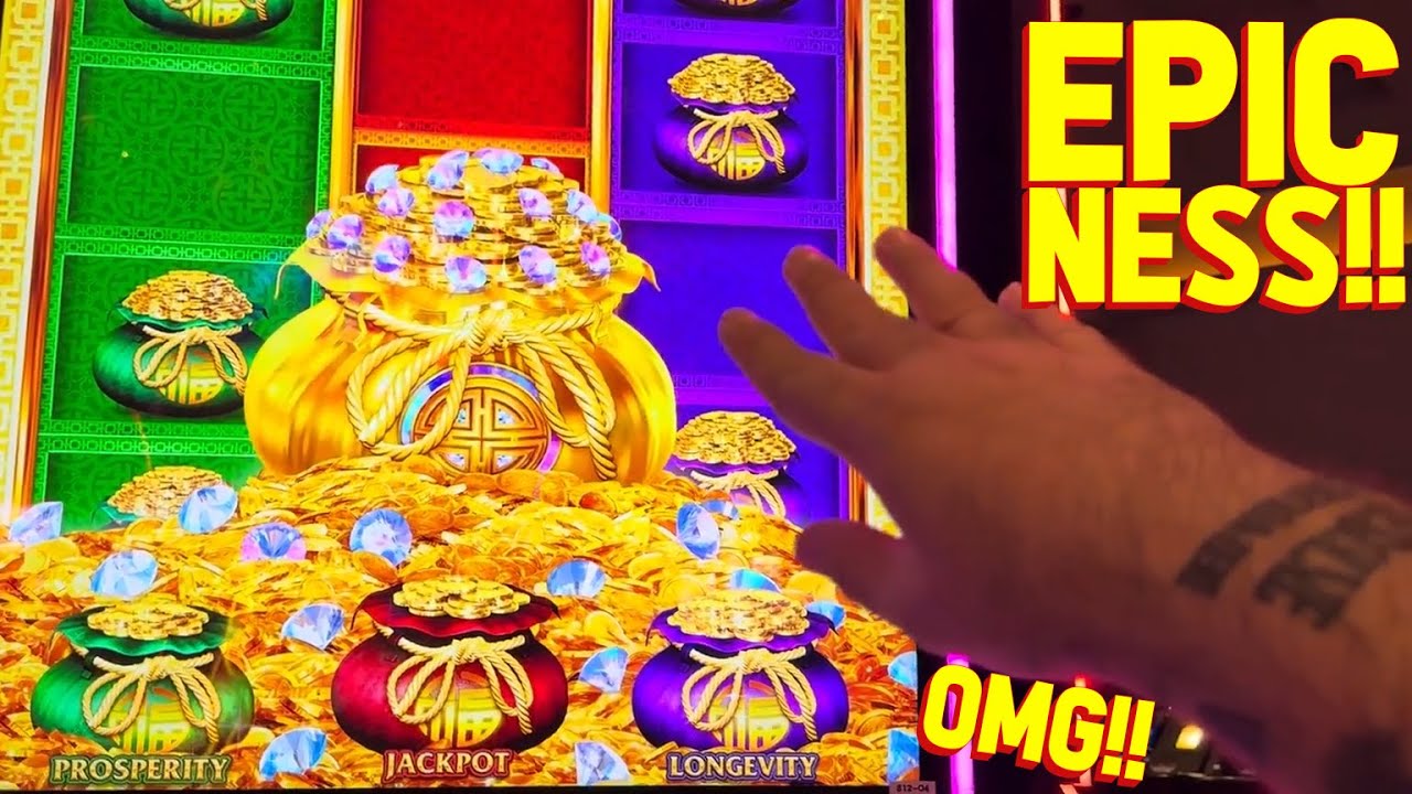 VegasLowRoller gets 2 side by side super bonuses on this new slot ...