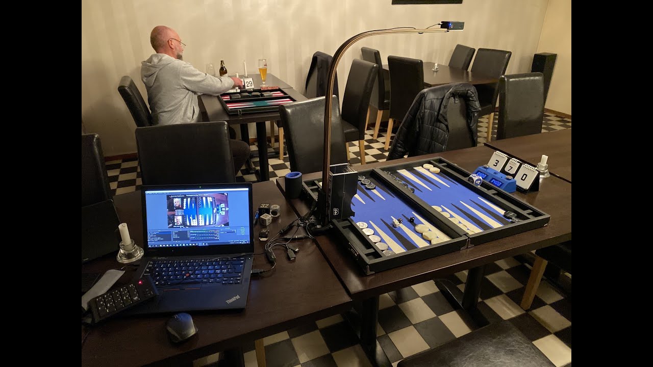 Torsdagsturnering - 210916 - Micke N vs Patrick K - YouTube