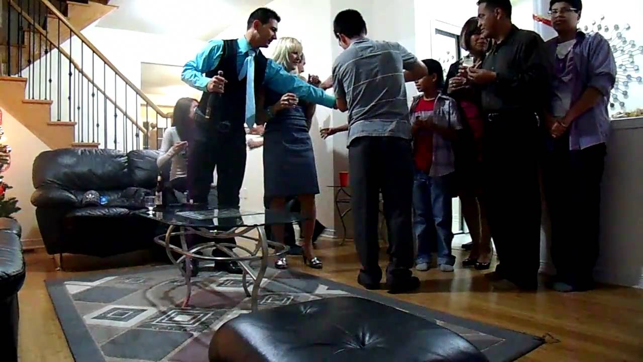 Yo~ check it out the new year video - YouTube