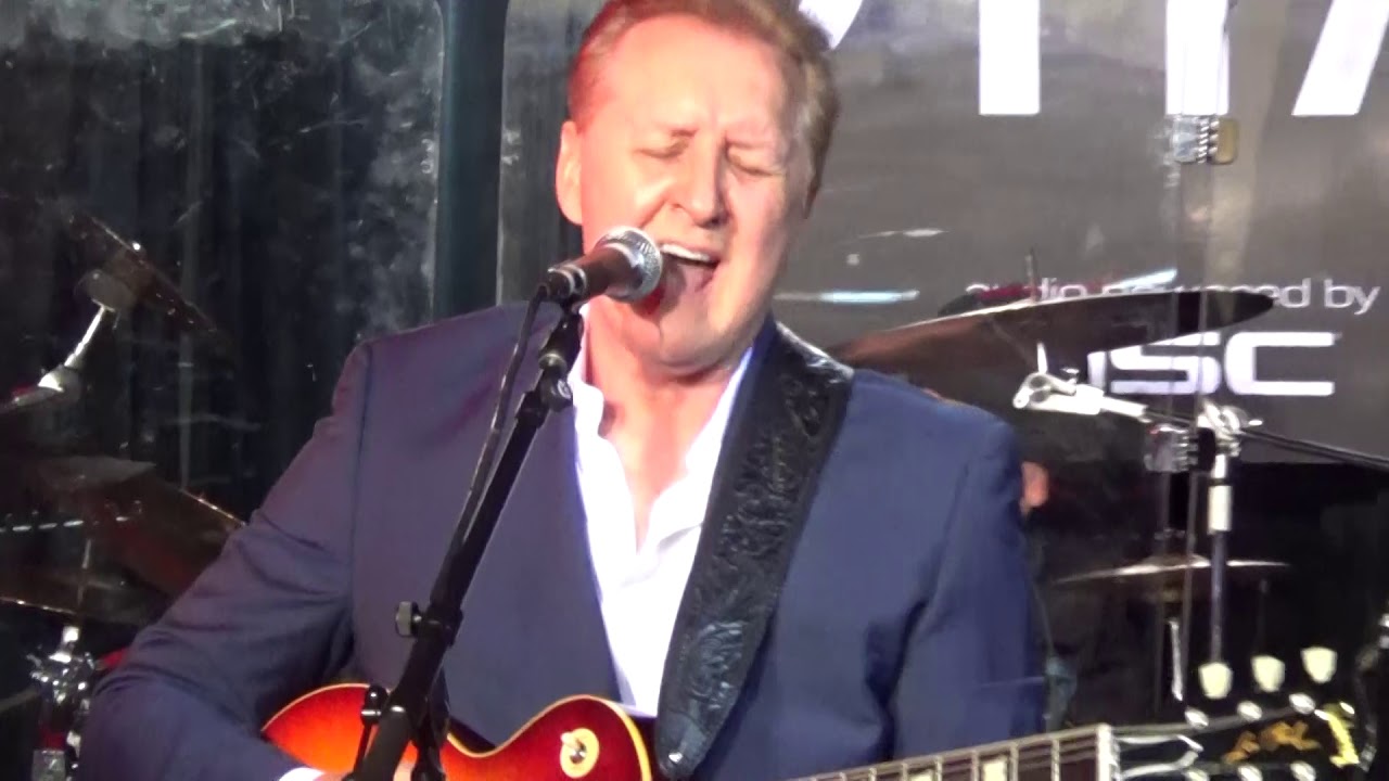 Michael Mills Band - My Baby Drives - YouTube
