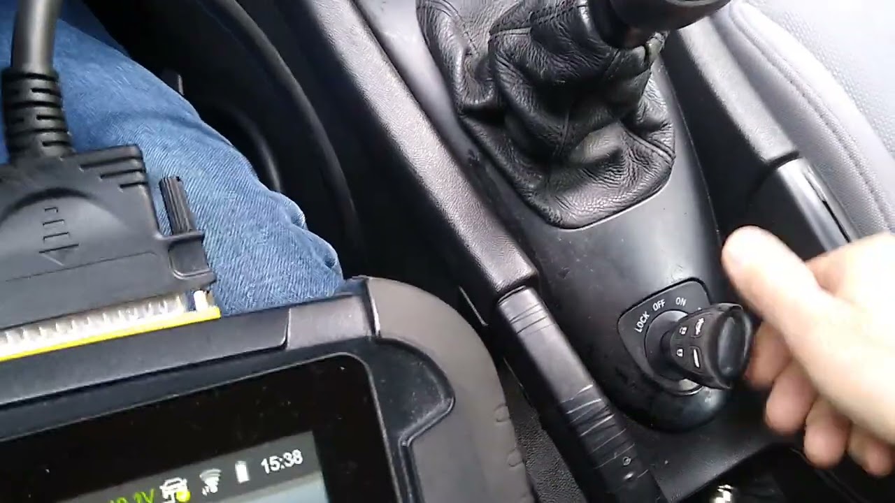 Saab 9-3 programming key Smart pro - YouTube