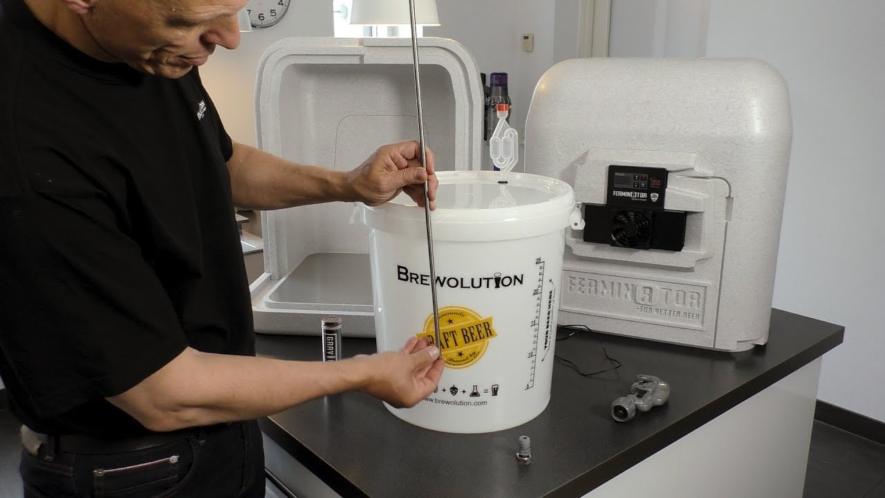 05. Installing a thermowell - YouTube