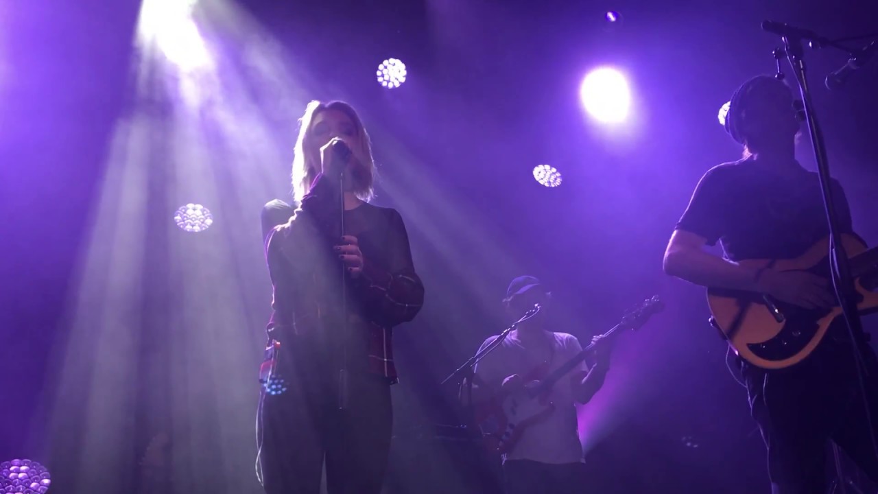 Beautiful Burnout - Waaktaar & Zoë (at the Savoy concert) live at ...