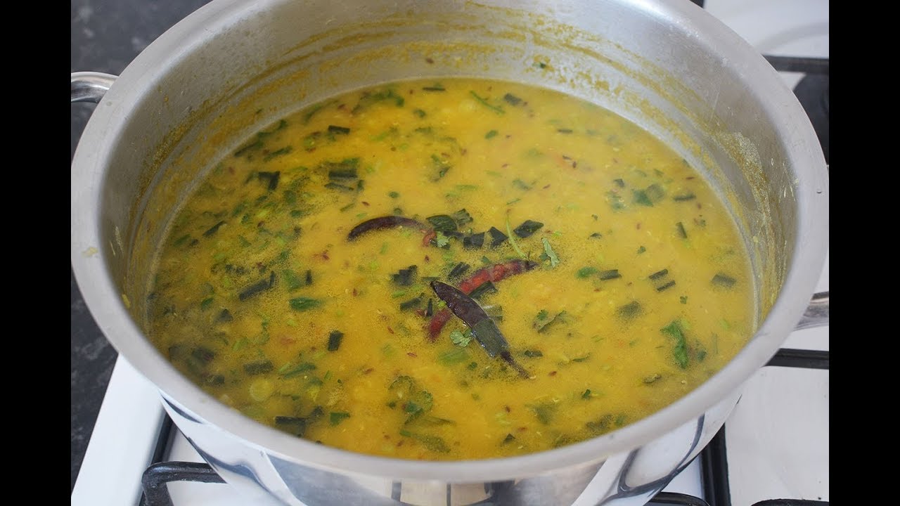 DAAL WITH SPRING ONION / DAAL HARI PIYAZ / VEGAN RECIPE - YouTube