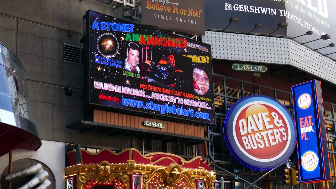 Times Square live 4 - YouTube