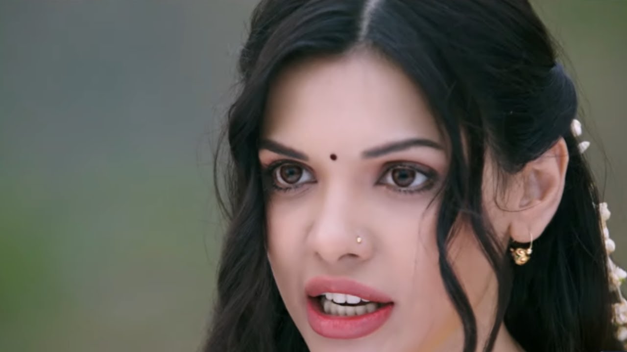 ये बचकाना हरकते किसी और के साथ करना | Barkhaa (2015) (HD) | Taaha Shah ...