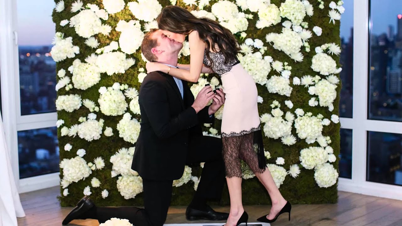 Mondrian Soho KimYe Flower Wall Marriage Proposal from The Heart ...