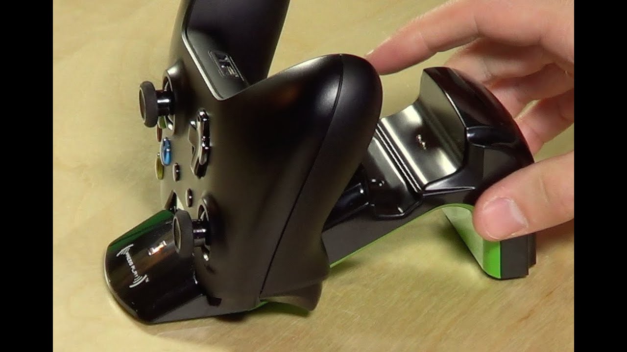 Press Play Dual Charging Dock for Xbox One Controllers Review - YouTube