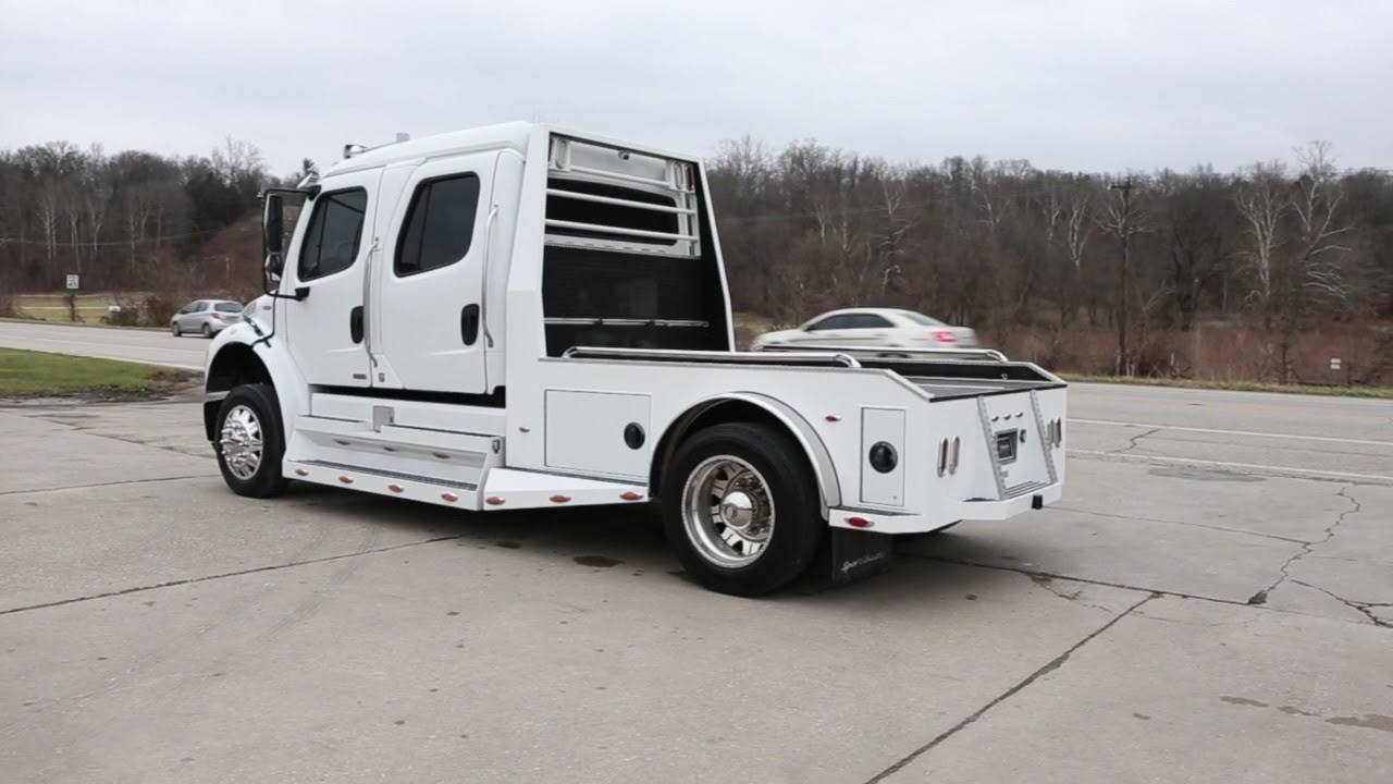 2008 Freightliner Sport Chassis M2 - YouTube
