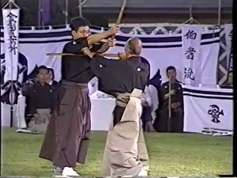 Musashi's Niten Ichi-ryu - Special Nito Gedan - YouTube
