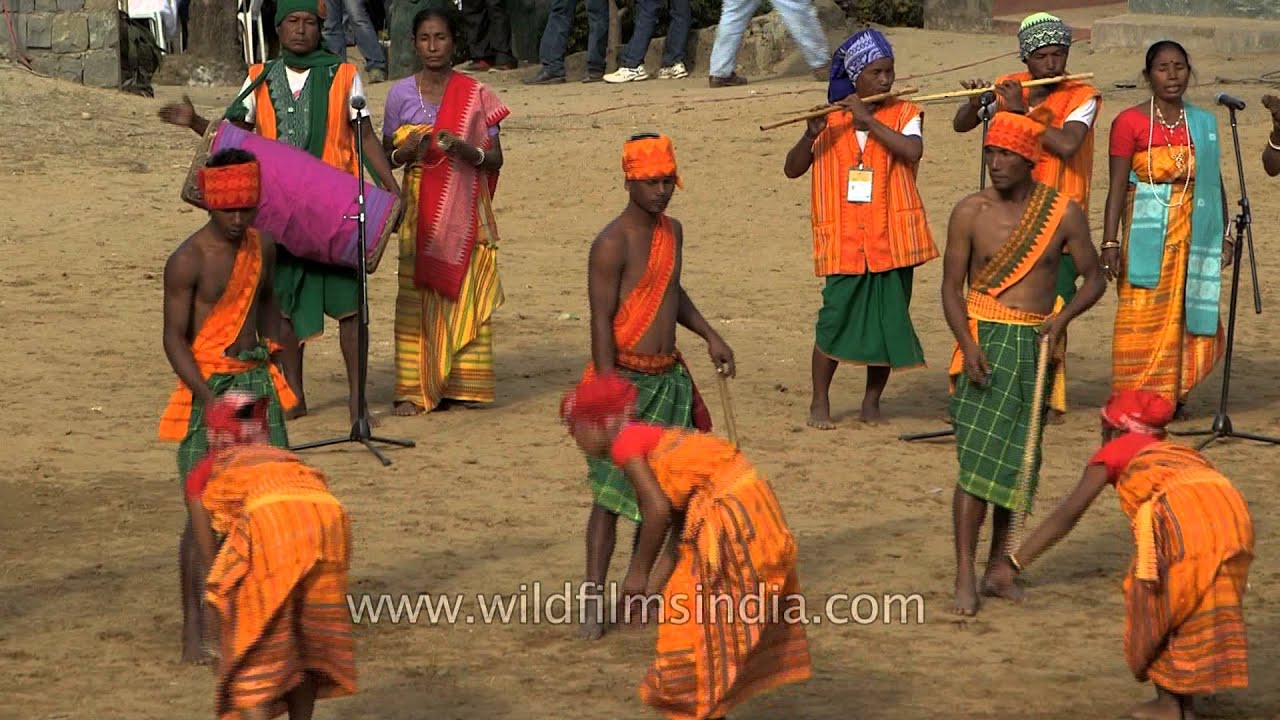 Mech Kachari tribe dancing at Hornbill festival - YouTube