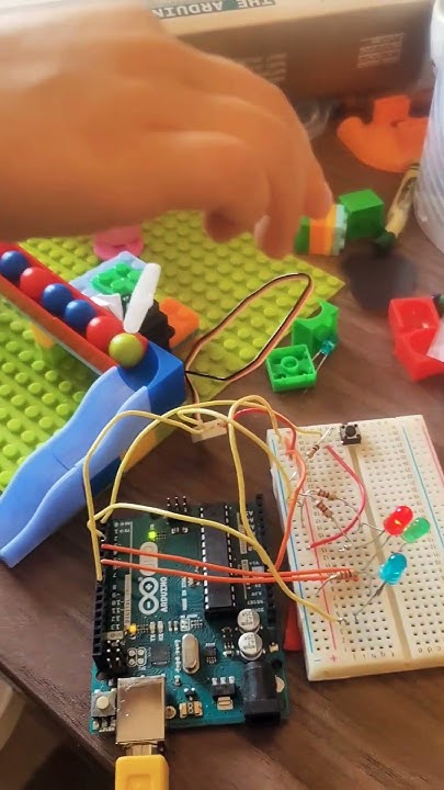 Ball dispenser for Marble Run - Arduino - YouTube