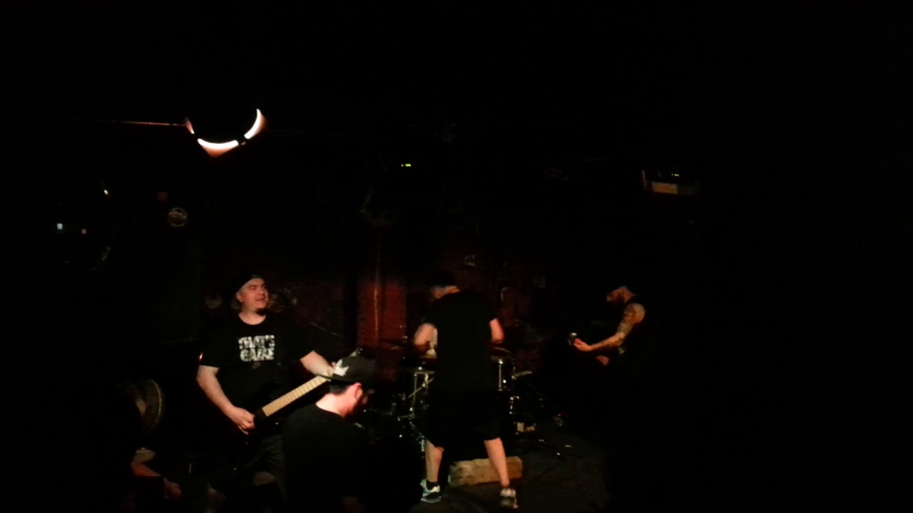 Rock'n Ghena Live in Club Underworld Bucuresti - YouTube