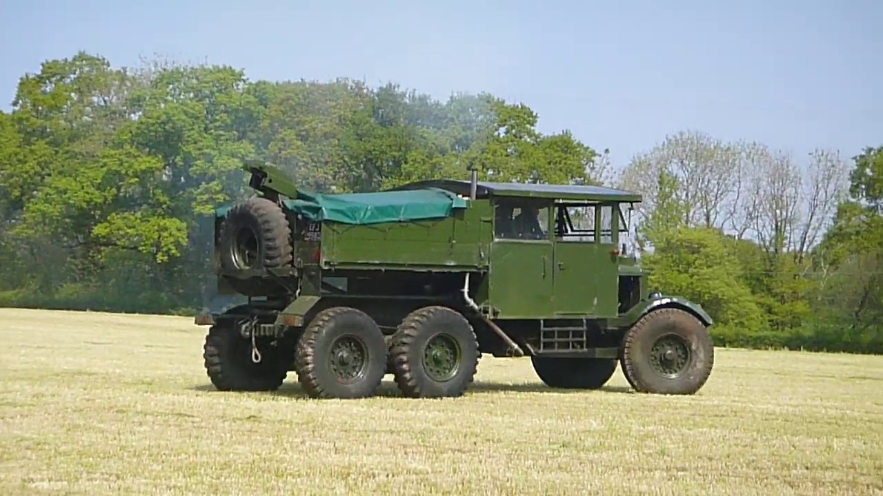Scammell Pioneer. 1942 TRMU / 80 tonner - YouTube