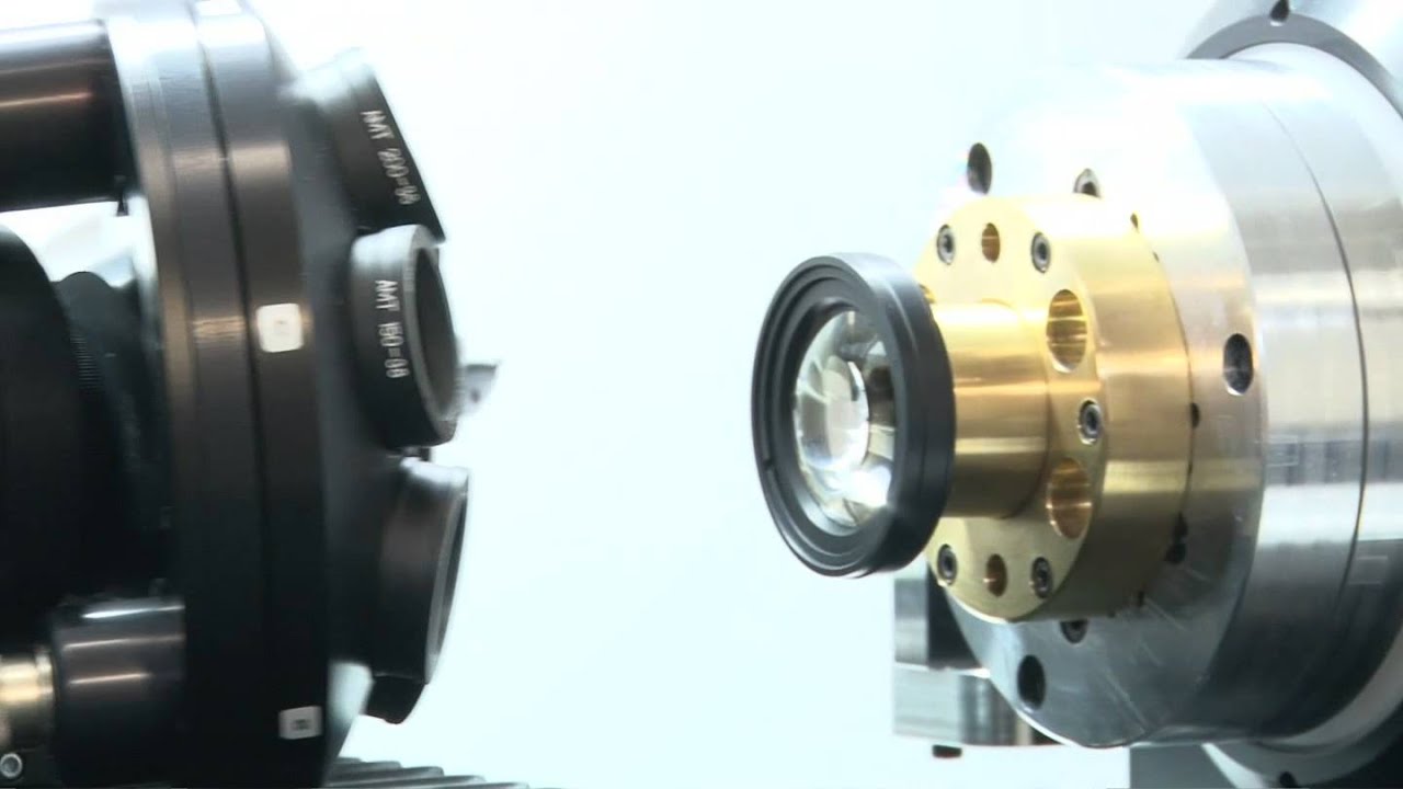 ILCentric by Innolite - Ultraprecise Centering of Optics - YouTube