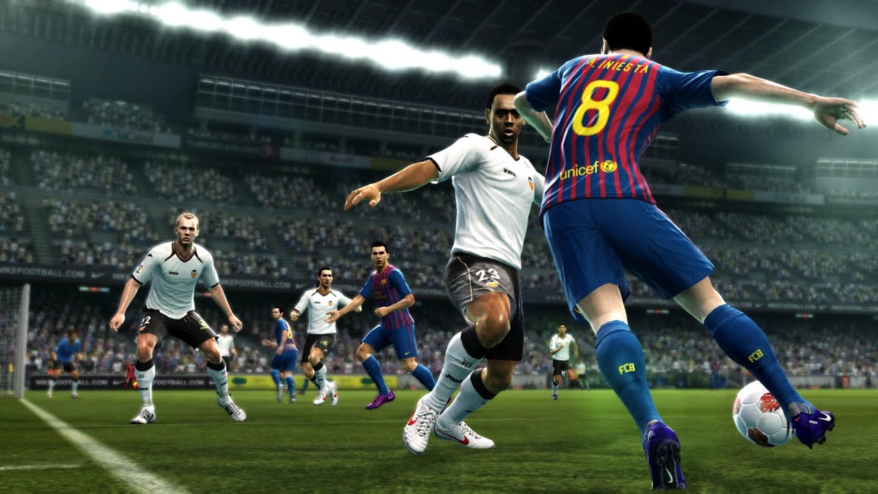 PES 2018 Gameplay with potato PC - YouTube