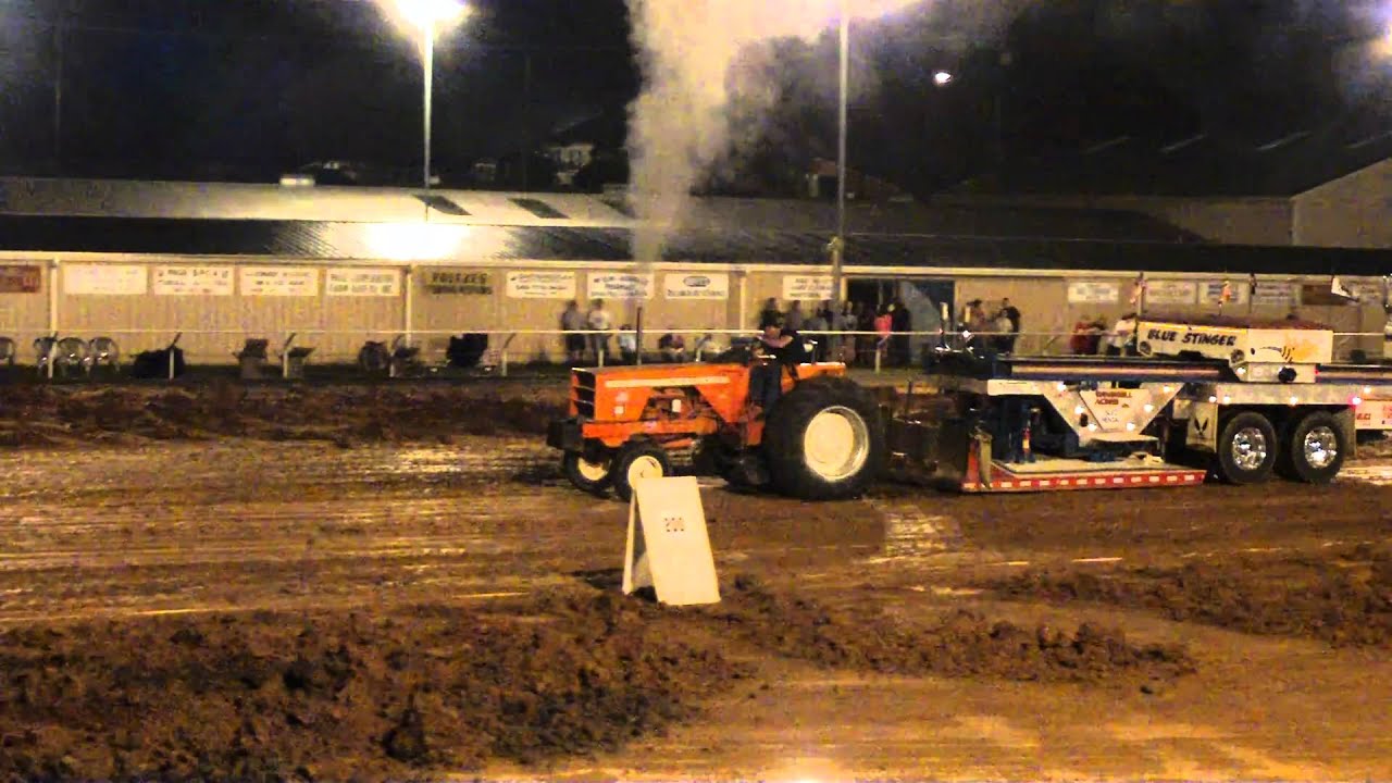 Allis Chalmers 180 tractor Pull - YouTube