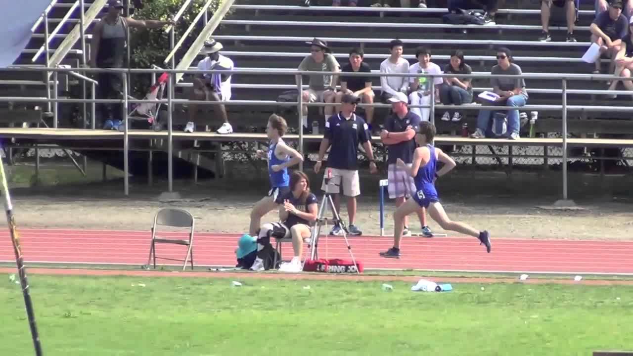 Tyler Daugherty wins 1500m section at 2015 UC Davis Aggie Open - YouTube