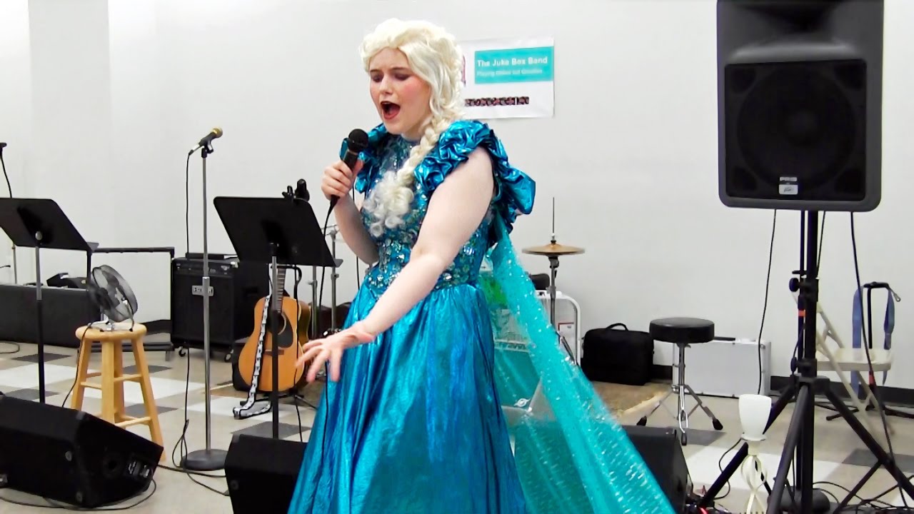 Let It Go from Frozen - Elsa LIVE - YouTube