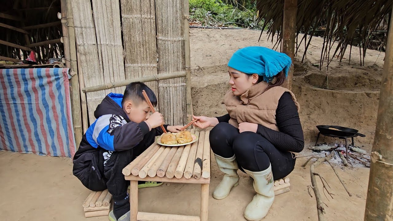 The poor boy and the bean season in the spring sunshine. - YouTube
