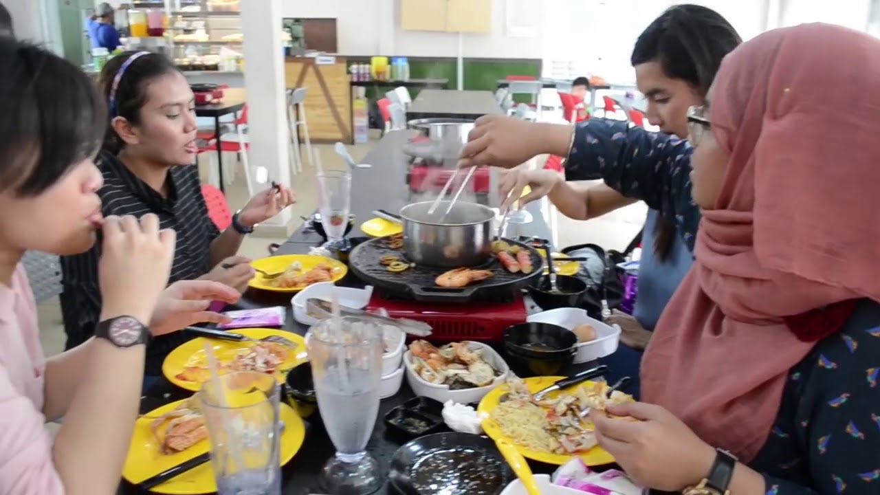 Mookata BBQ Grill - YouTube