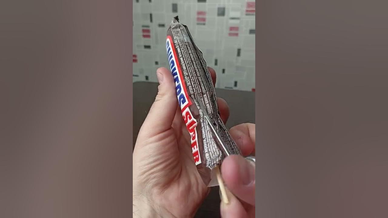 Как сделать мороженое из сникерса. - YouTube