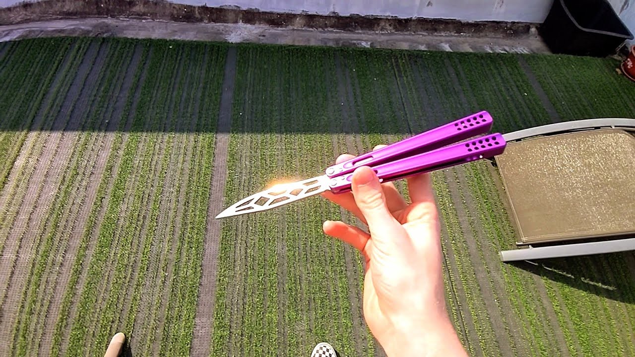 Sigil Balisong Flips and thoughts #balisong #shorts - YouTube
