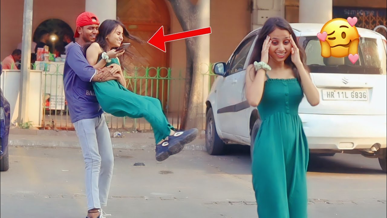 ROLLING PRANK ON GIRL'S (SHOCKING REACTION) || PAPPU PRANKSTER - YouTube