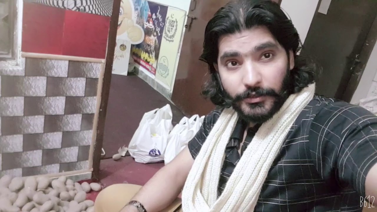 Humkhas lock down rashan taqseem(4) - YouTube