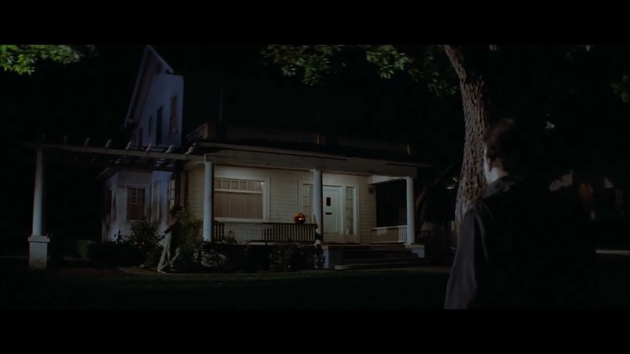 Michael Myers Hides Behind a Tree (Halloween) - YouTube