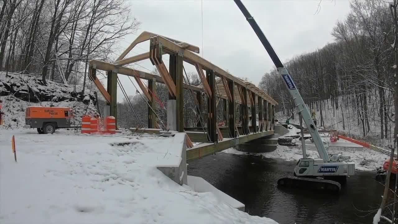 They're building a new covered bridge in Bennington for the first time ...