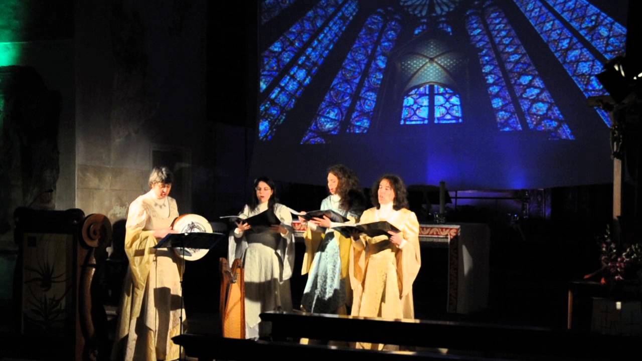 Notum fecit Dominus/Alle psallyte cum luya - YouTube