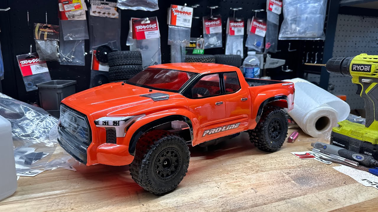 Proline RC Tundra TRD pro body shell paint job - YouTube
