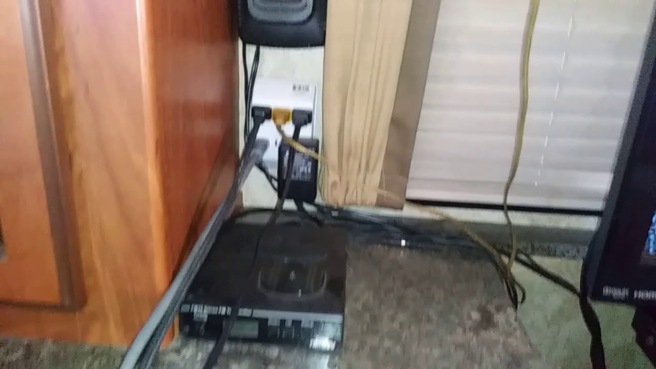 Keystone Laredo RV, AV Cent Com Control Center. ALL on ONE Circuit ...