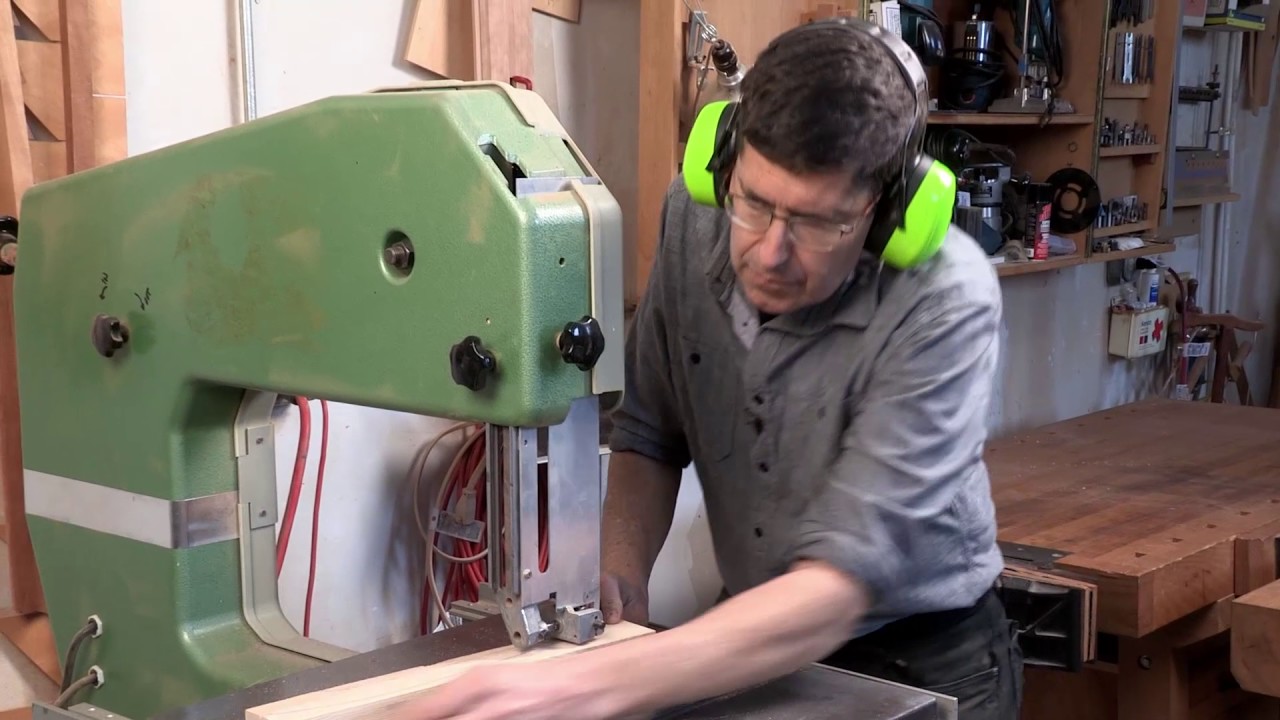 Make a 3D Leg - YouTube