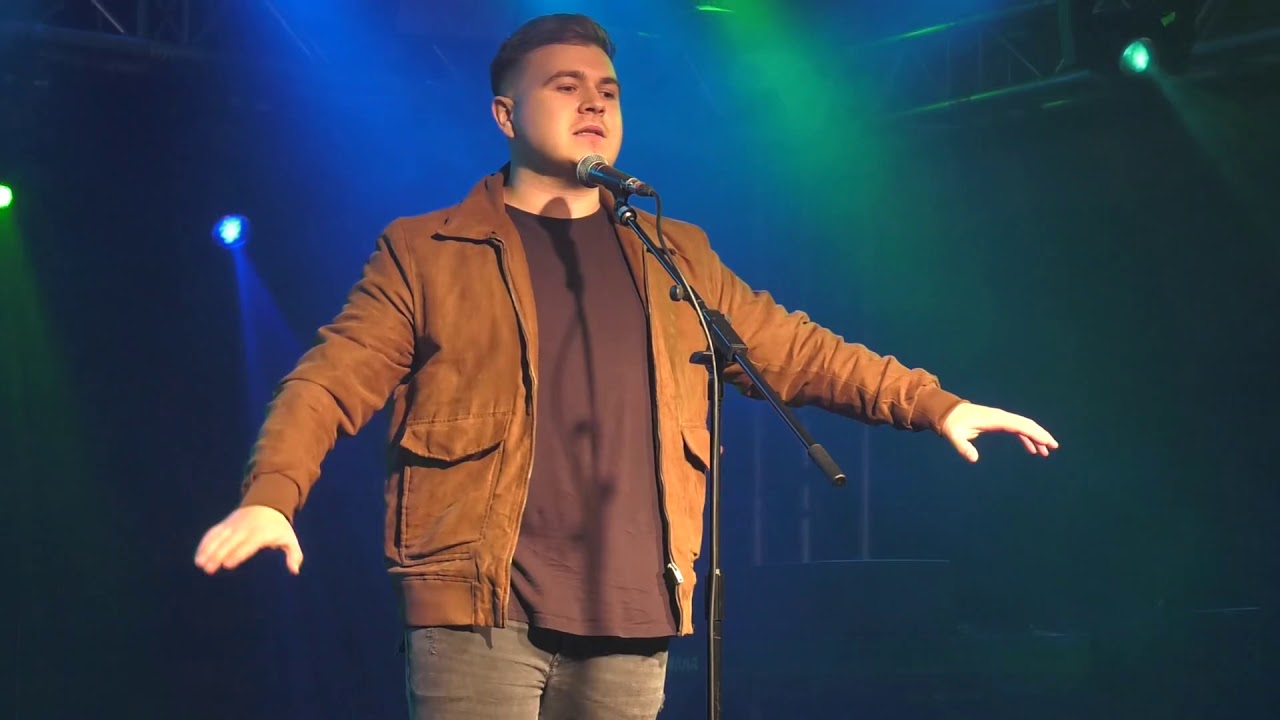 Ryan Upton - Dancing On My Own (Cover) OpenMicUK Regional Final - YouTube