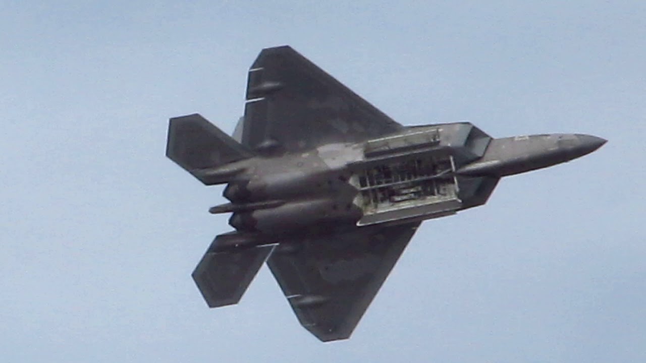 arctic thunder airshow 2018 day 2 anchorage ak 32 - YouTube