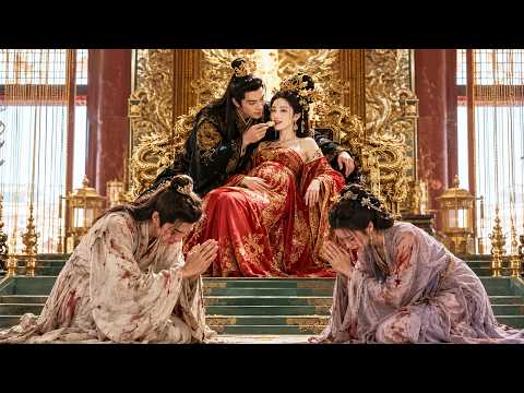她前世嫁殘暴太子三年無子慘死，重生後反手與庶姐換嫁，主動勾住絕嗣的冷血帝王，不料新婚便一舉懷上龍種！帝王從此為她破盡規矩、獨寵後宮，只因她才是真正鳳命！#熱門短劇  #短劇推薦 #古装 #宫斗