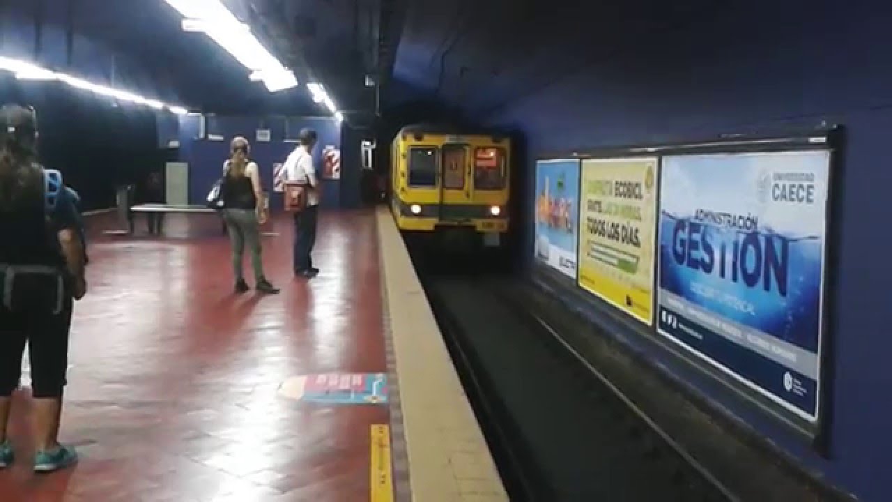 Subte línea E - Insólita frenada del CAF GEE - YouTube