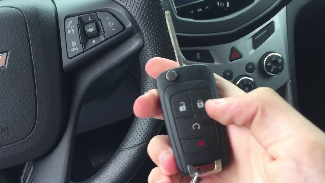 2016 Chevrolet Trax LT Startup - YouTube