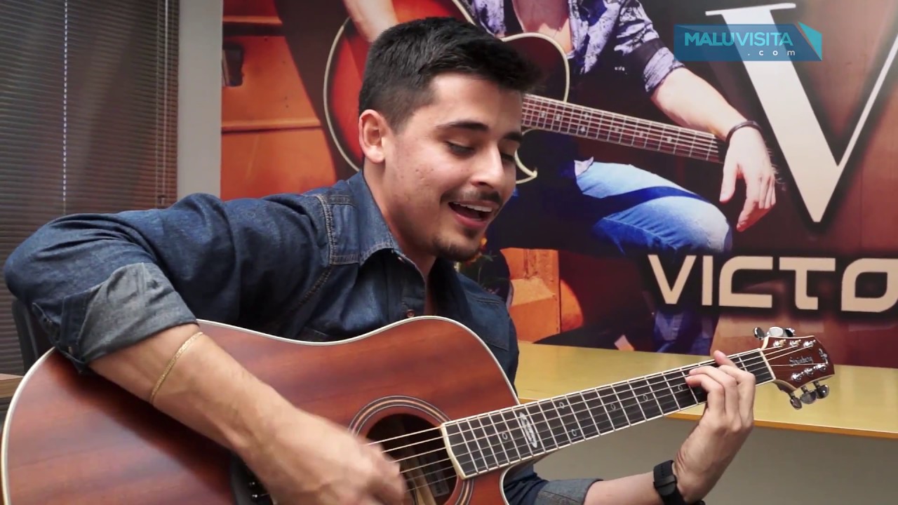 Malu Rodrigues entrevista o cantor Victor Mark - YouTube