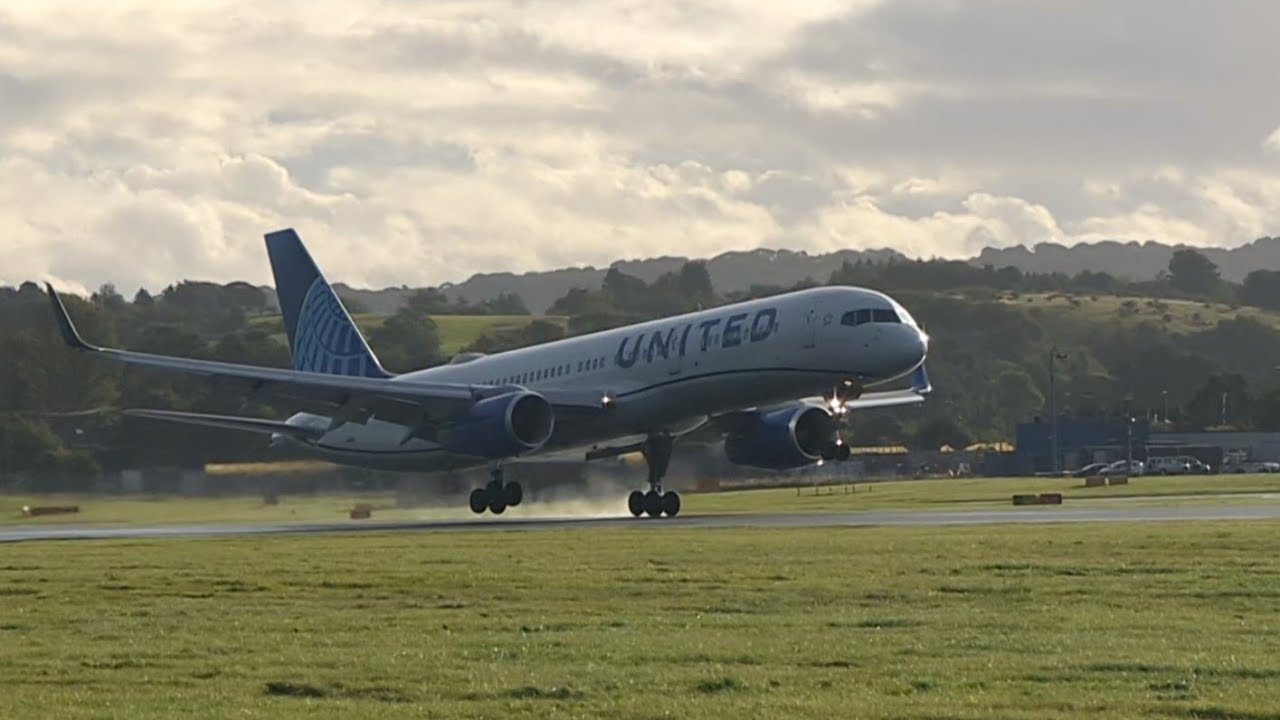 EPIC CROSSWIND ACTION | EDINBURGH AIRPORT HD - YouTube
