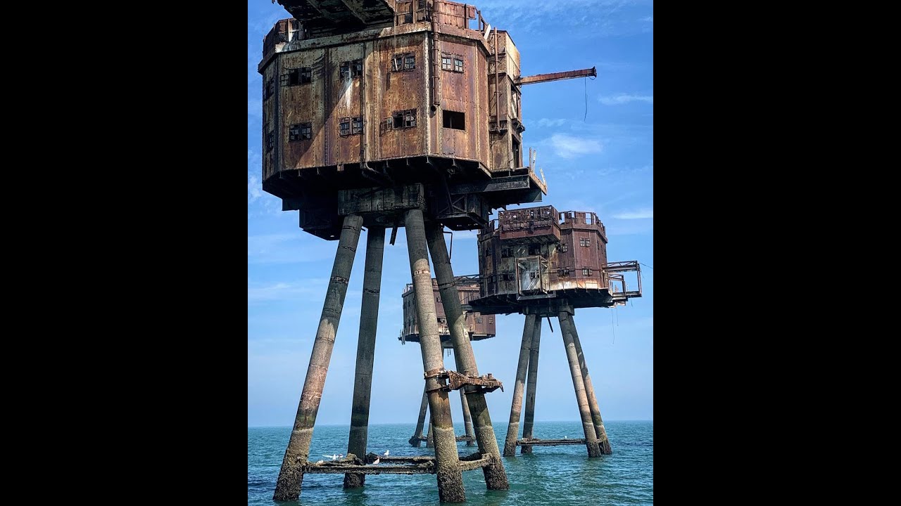 Maunsell Sea Forts Abandoned From WW2 - Live Shipping Lanes - YouTube