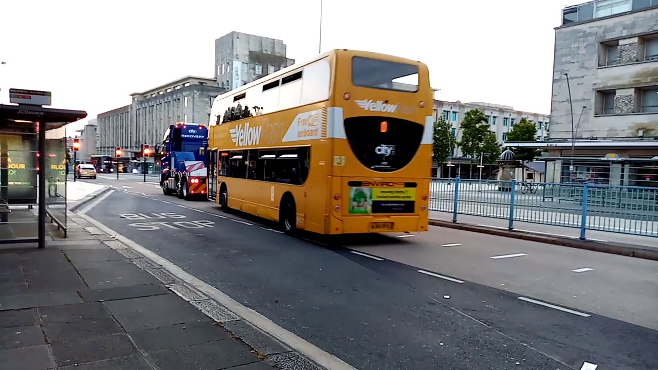 Plymouth City Bus Yellow Flash 528 Registration Number Is WJ65 BYU ...