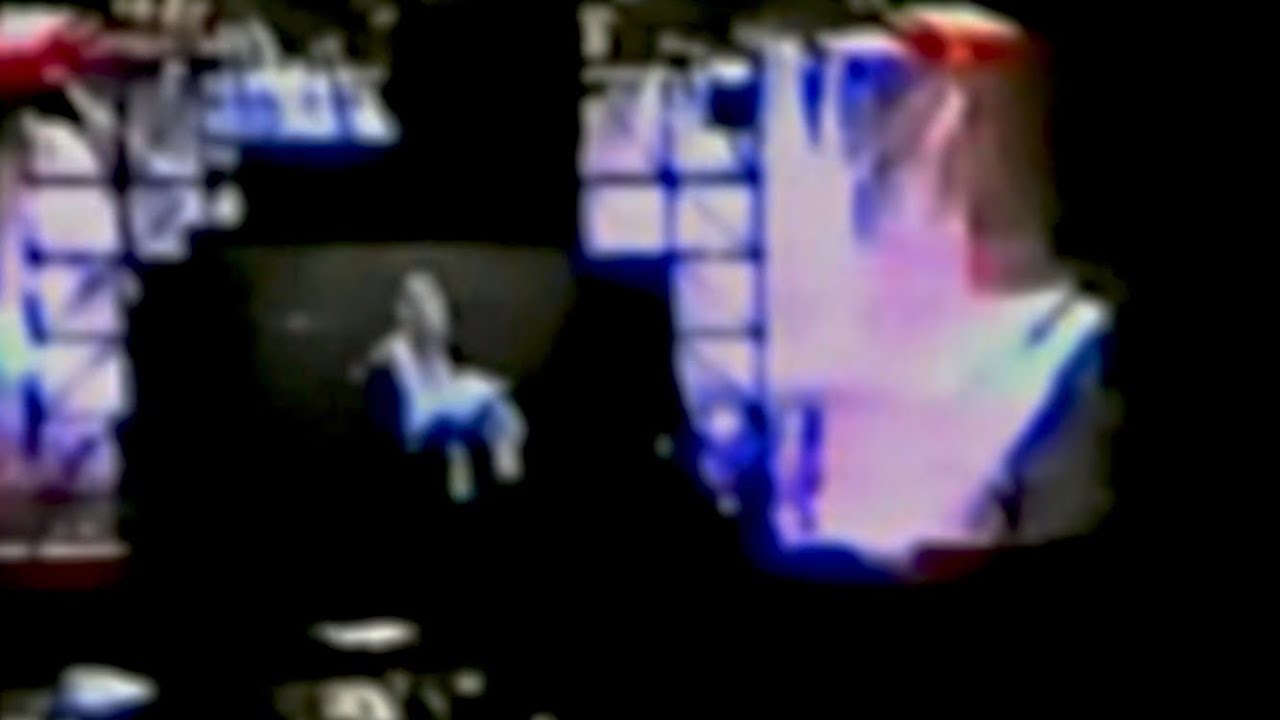 Michael Jackson - Billie Jean | Live in Hamelin, 1992 (Enhanced) - YouTube