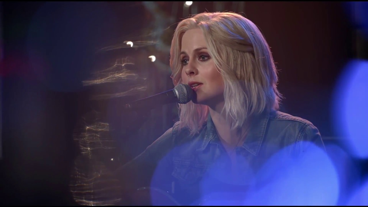 Ogi Jun - "Closer Than Yesterday" - iZombie - Liv Moore - Rose McIver ...