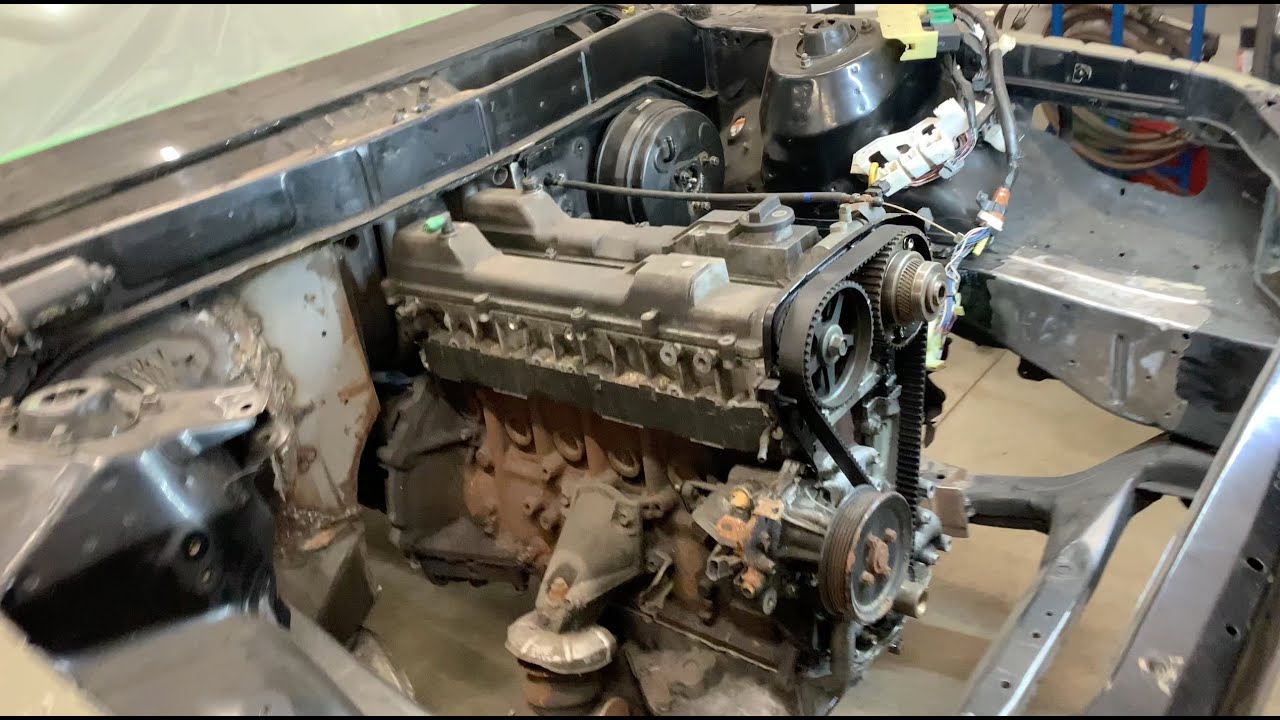 1993 Toyota Camry 2JZ RWD Build - YouTube